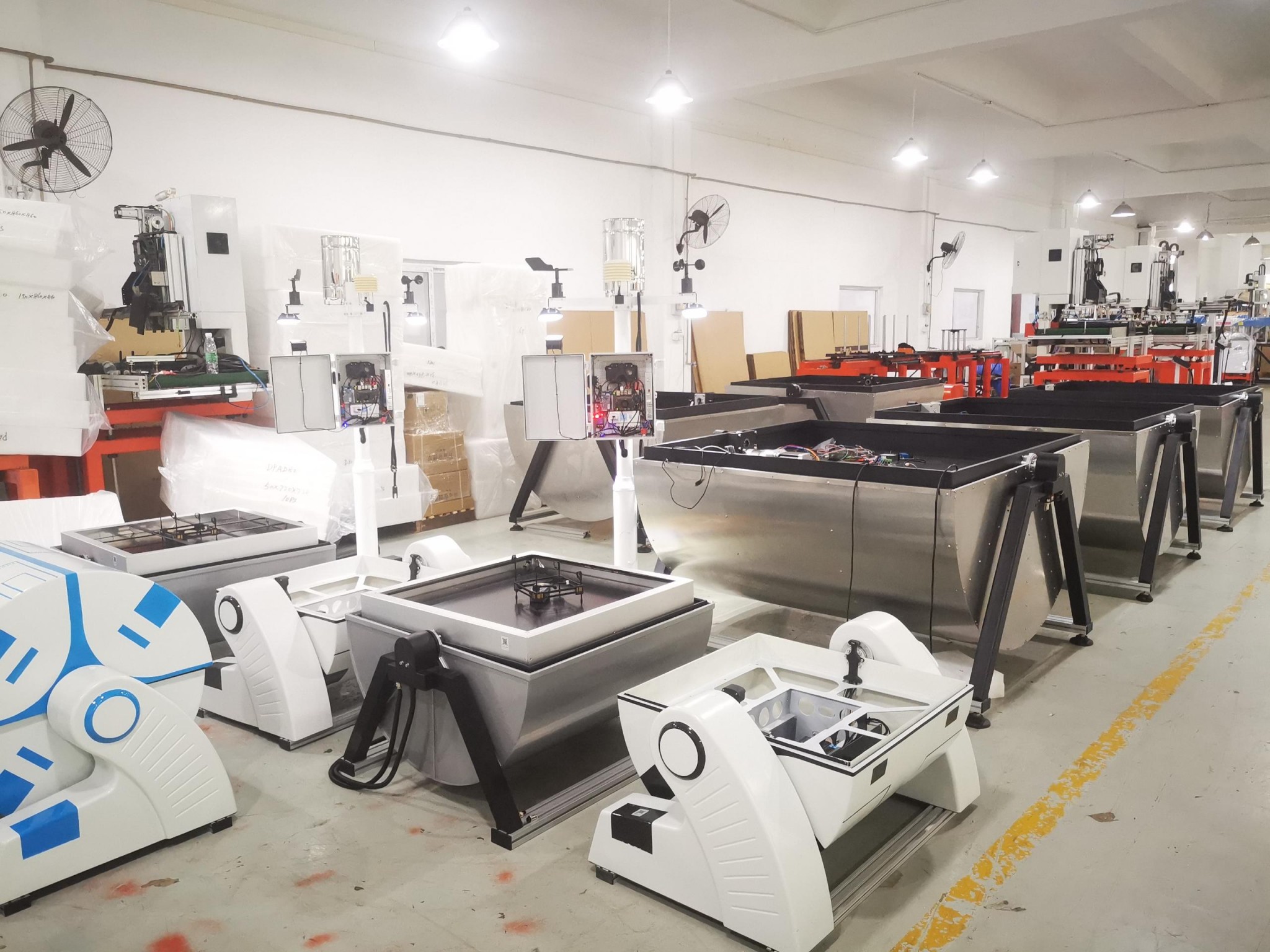 100 standard drone docks in 20 days are what HEISHA can produce now ...