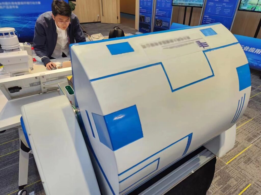 C300 CHARGING PAD | HEISHA robot charging station