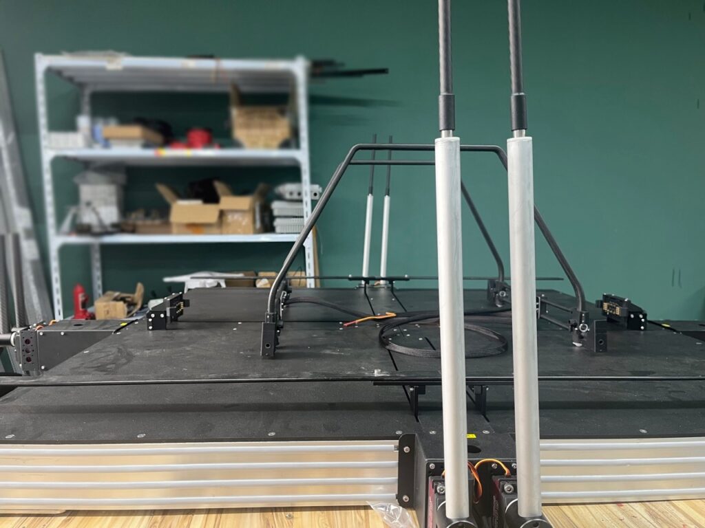 Multi-rotor drone charging pad with propeller retraction structure ...